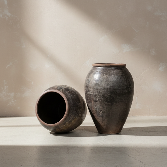 Large Vintage Urn | Design Vintage | Tall Antique Vase | Clay Urn