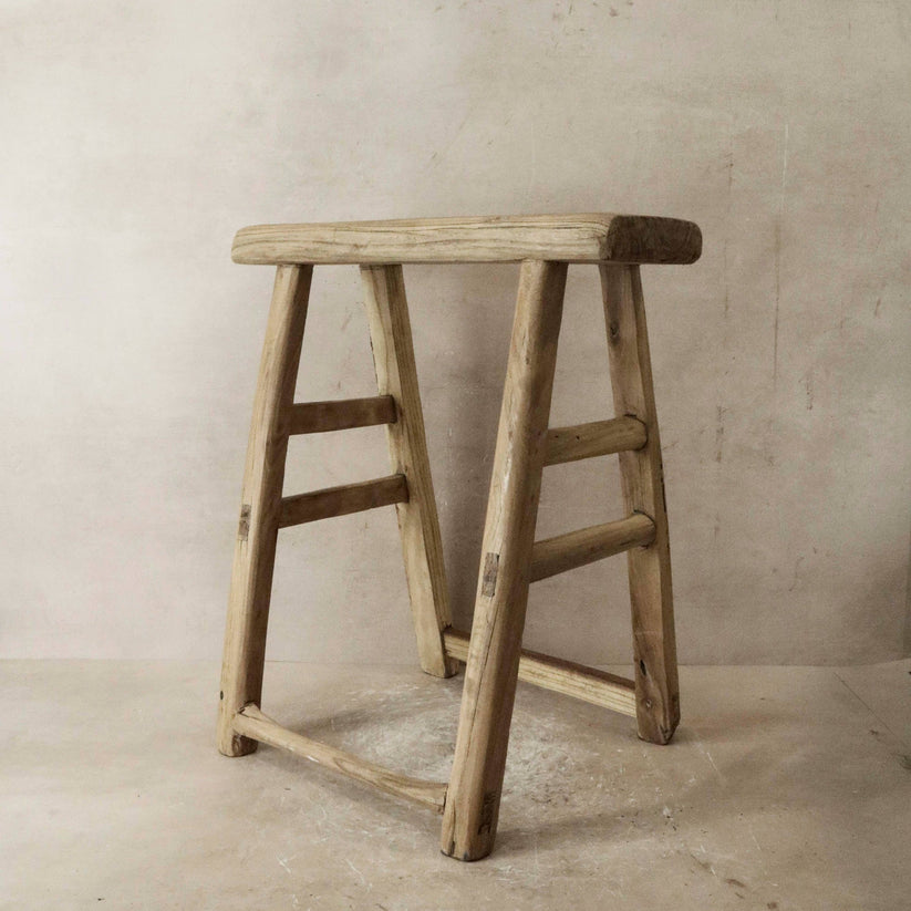 Vintage Elm Stool | Design Vintage | Vintage Milking Stool